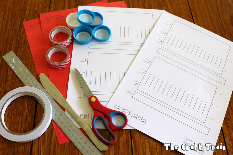 Mini Paper Lanterns with printable template | The Craft Train