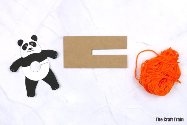 Printable pom-pom panda - The Craft Train