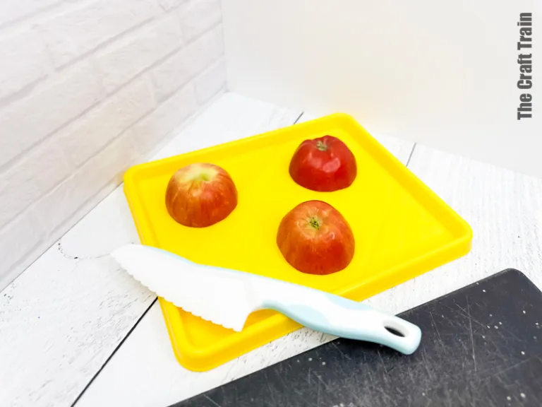 Apple Stamping Tree - The Craft Train